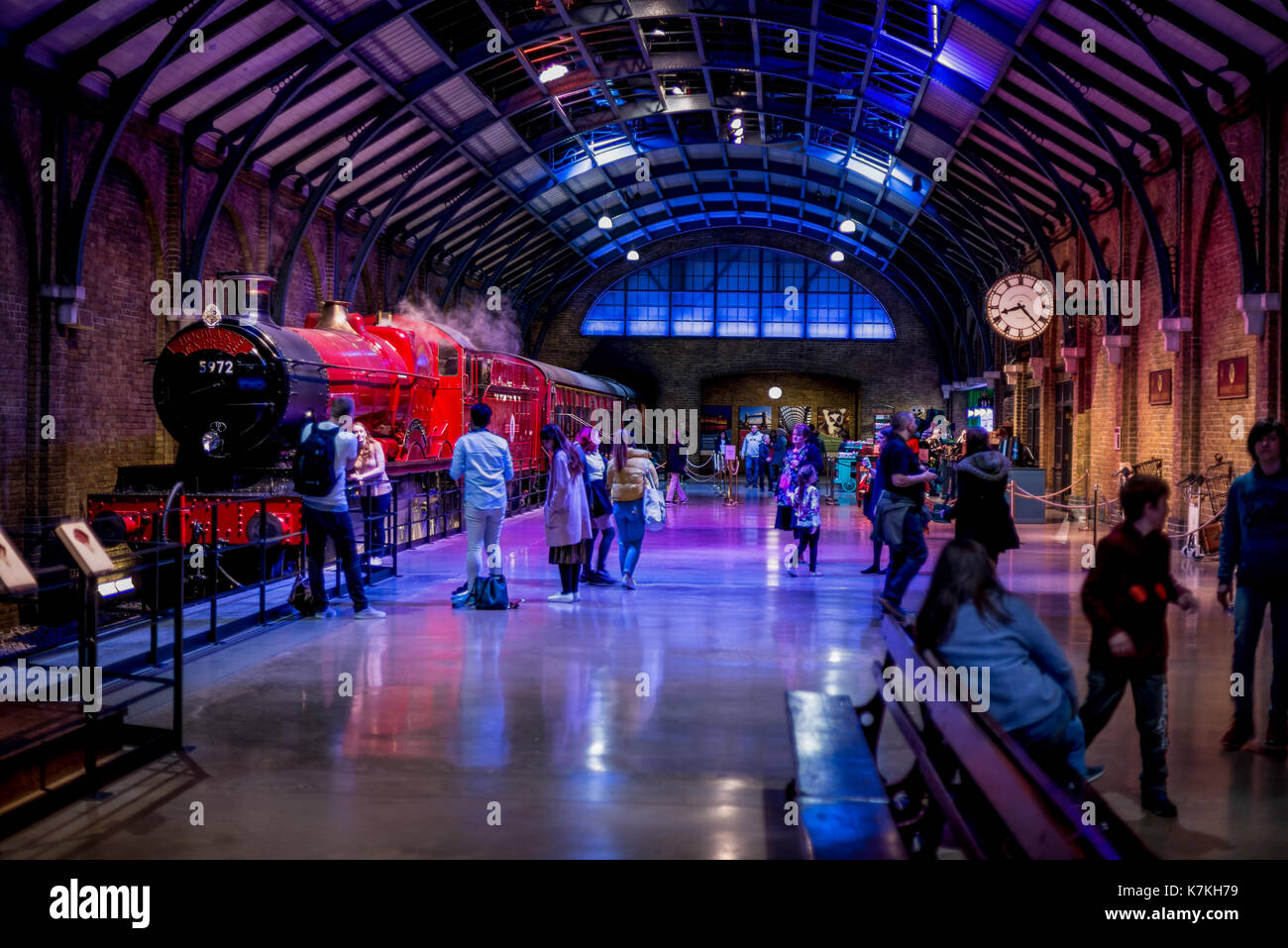 Harry potter studio tour hi-res stock photography and images - Alamy