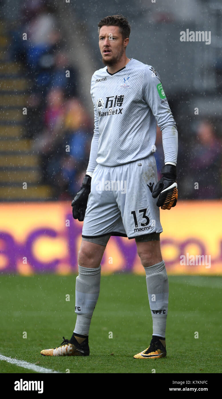 Crystal Palace goalkeeper Wayne Hennessey during the Premier League ...