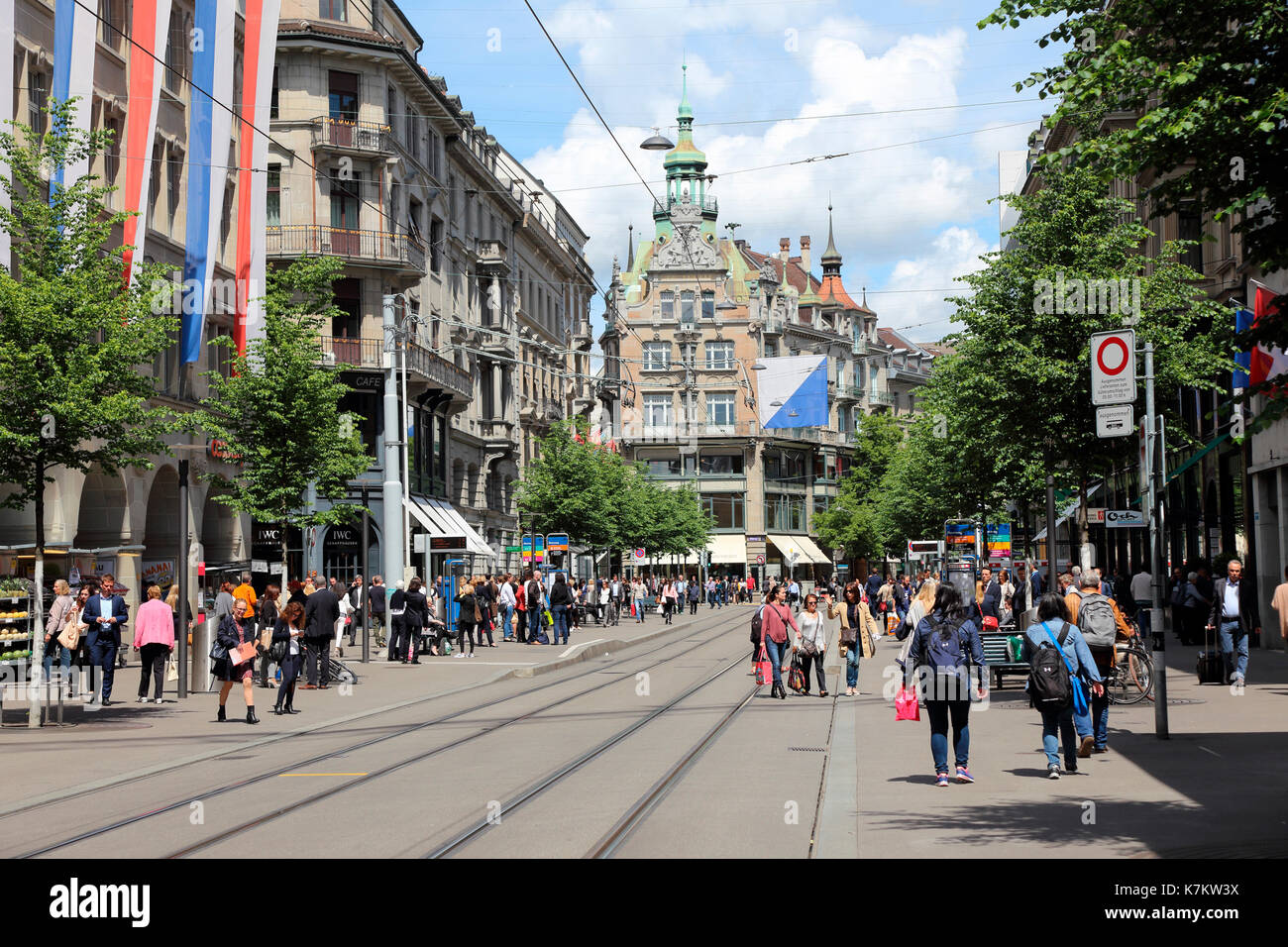 Switzerland Zurich Bahnhofstrasse Stock Photo - Alamy