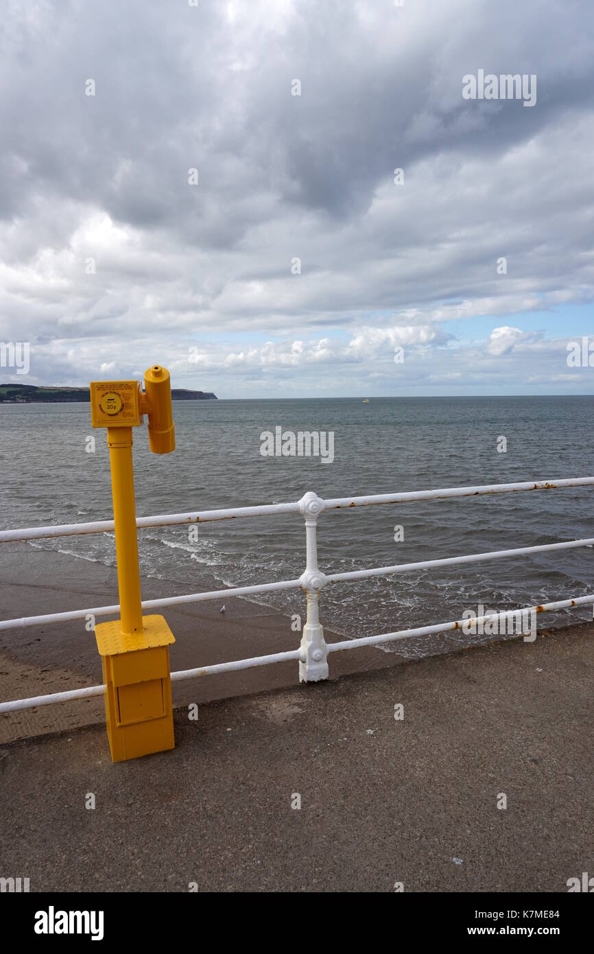 Seaside telescope hi-res stock photography and images - Alamy