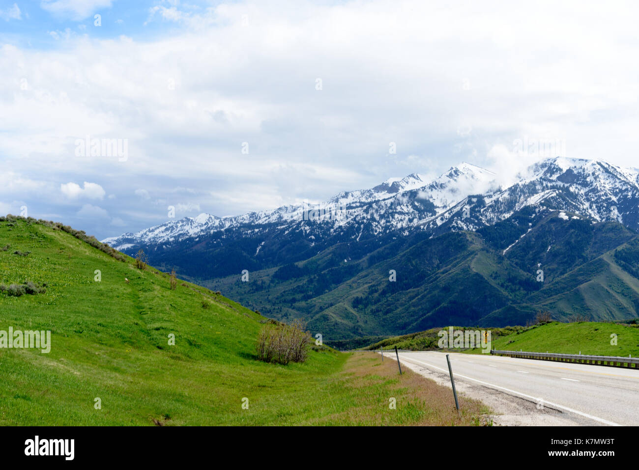 Spring in the mountains hi-res stock photography and images - Alamy