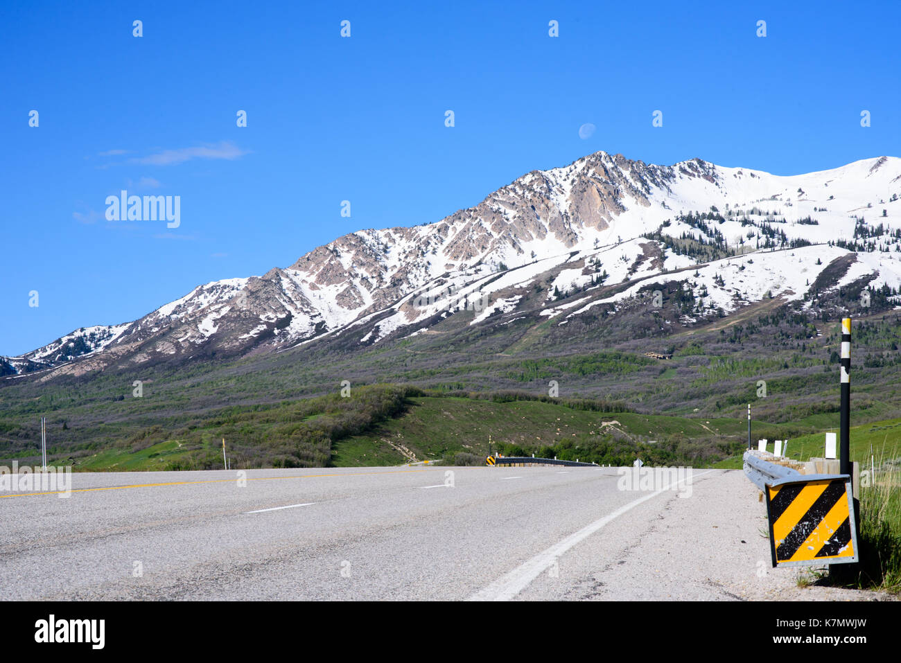Clear road hi-res stock photography and images - Alamy