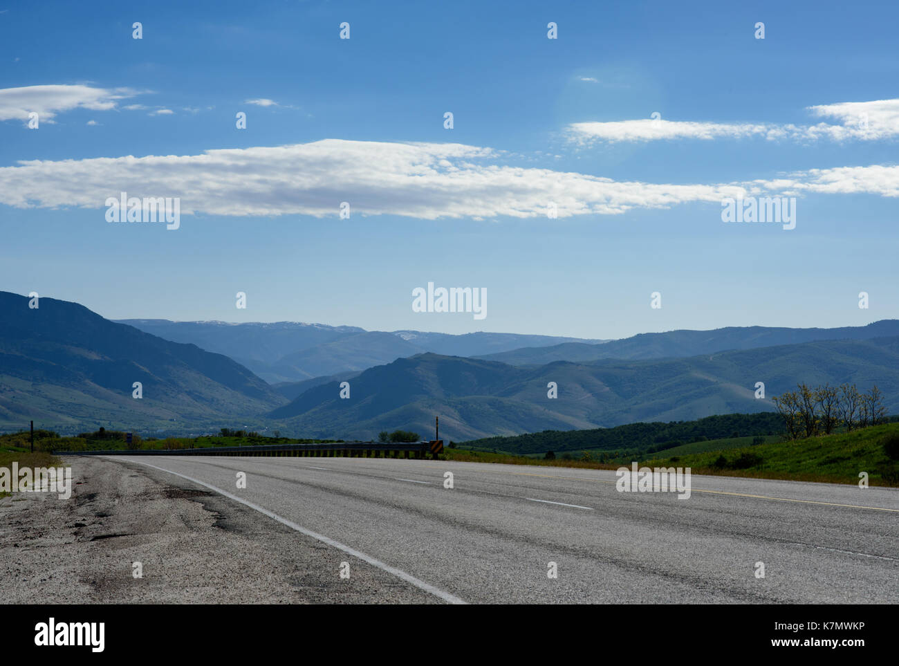 Lonely Mountain Highway Stock Photo - Alamy