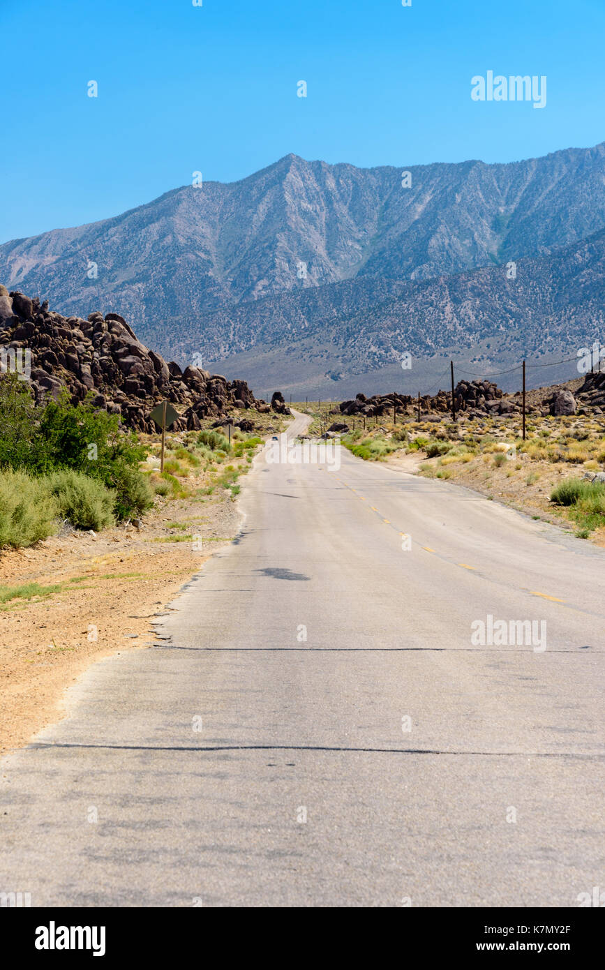 Mount whitney road hi-res stock photography and images - Alamy