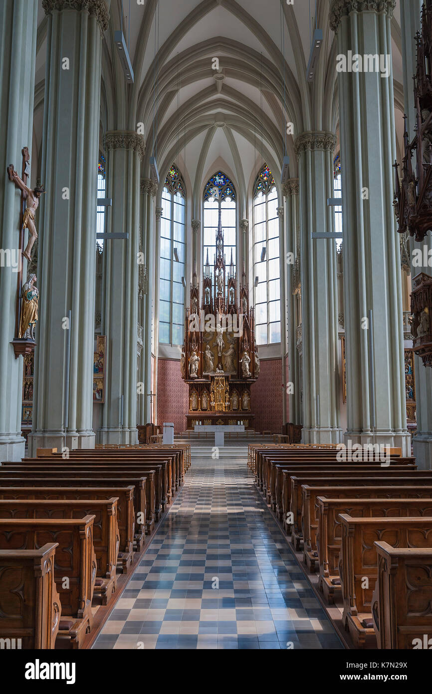 Church nave and chancel, Holy Cross Church, Giesing, Munich, Bavaria ...
