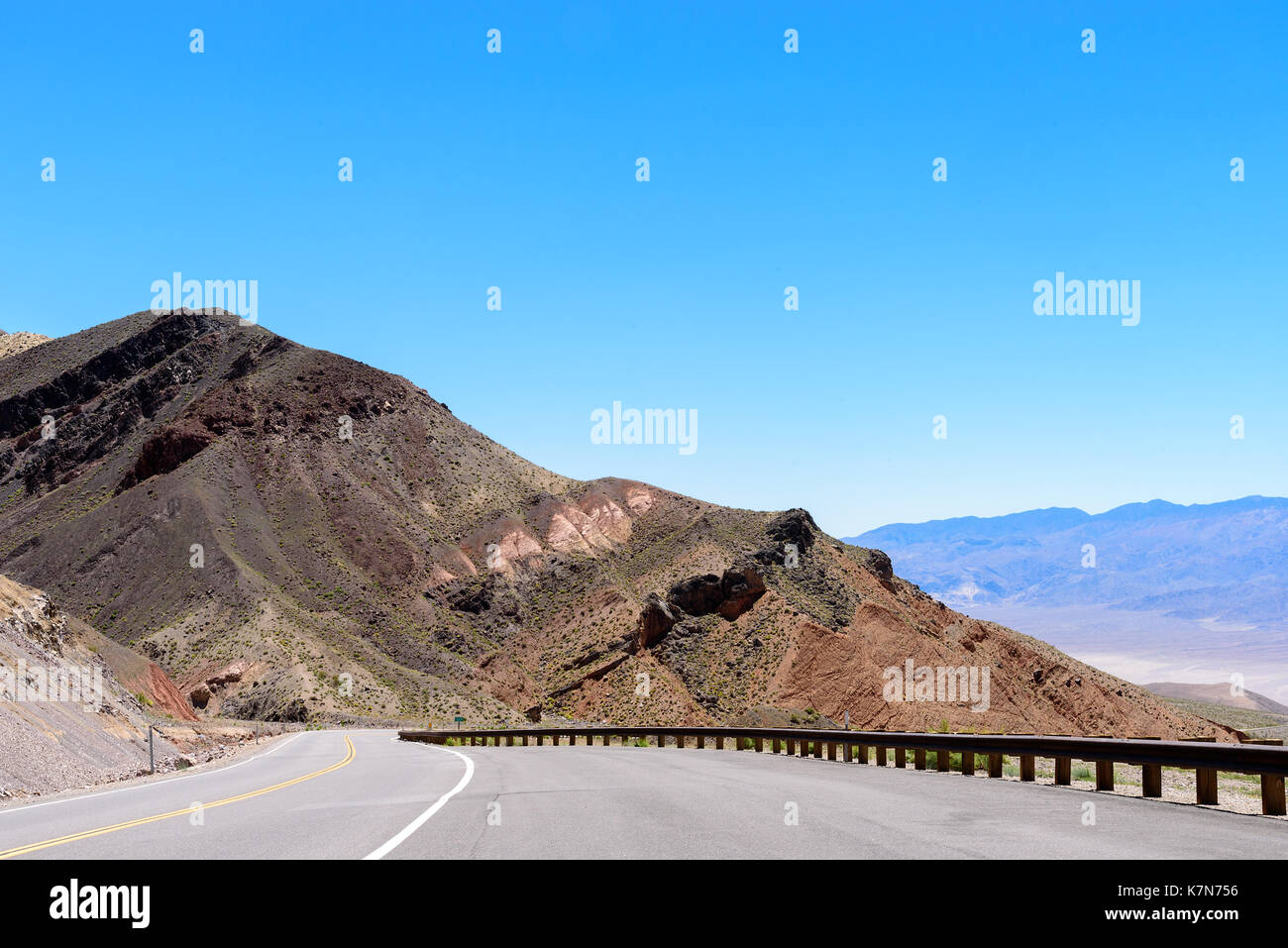 Death valley highway 190 hi-res stock photography and images - Alamy