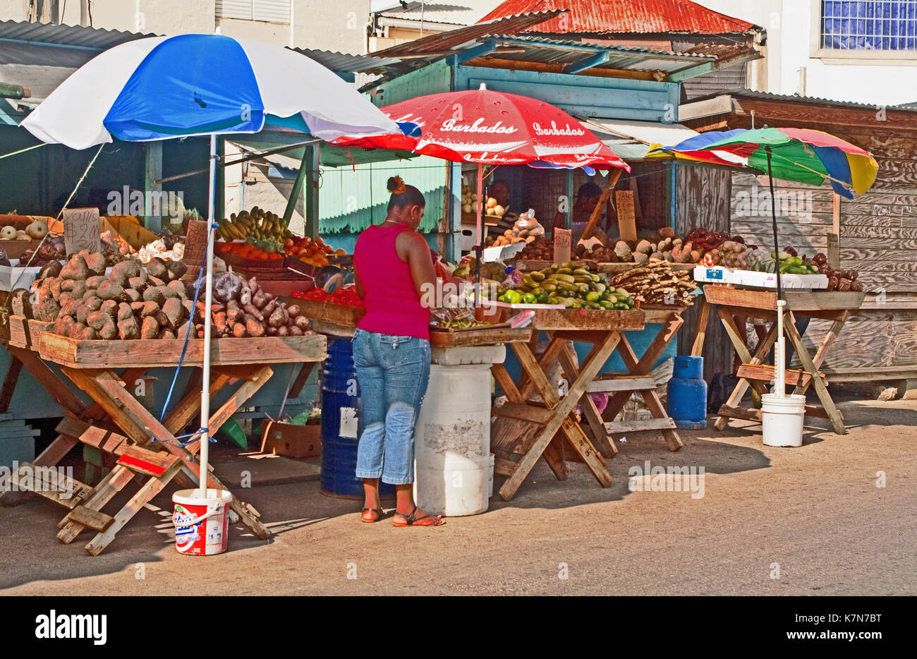 Barbados bridgetown market hi-res stock photography and images - Alamy