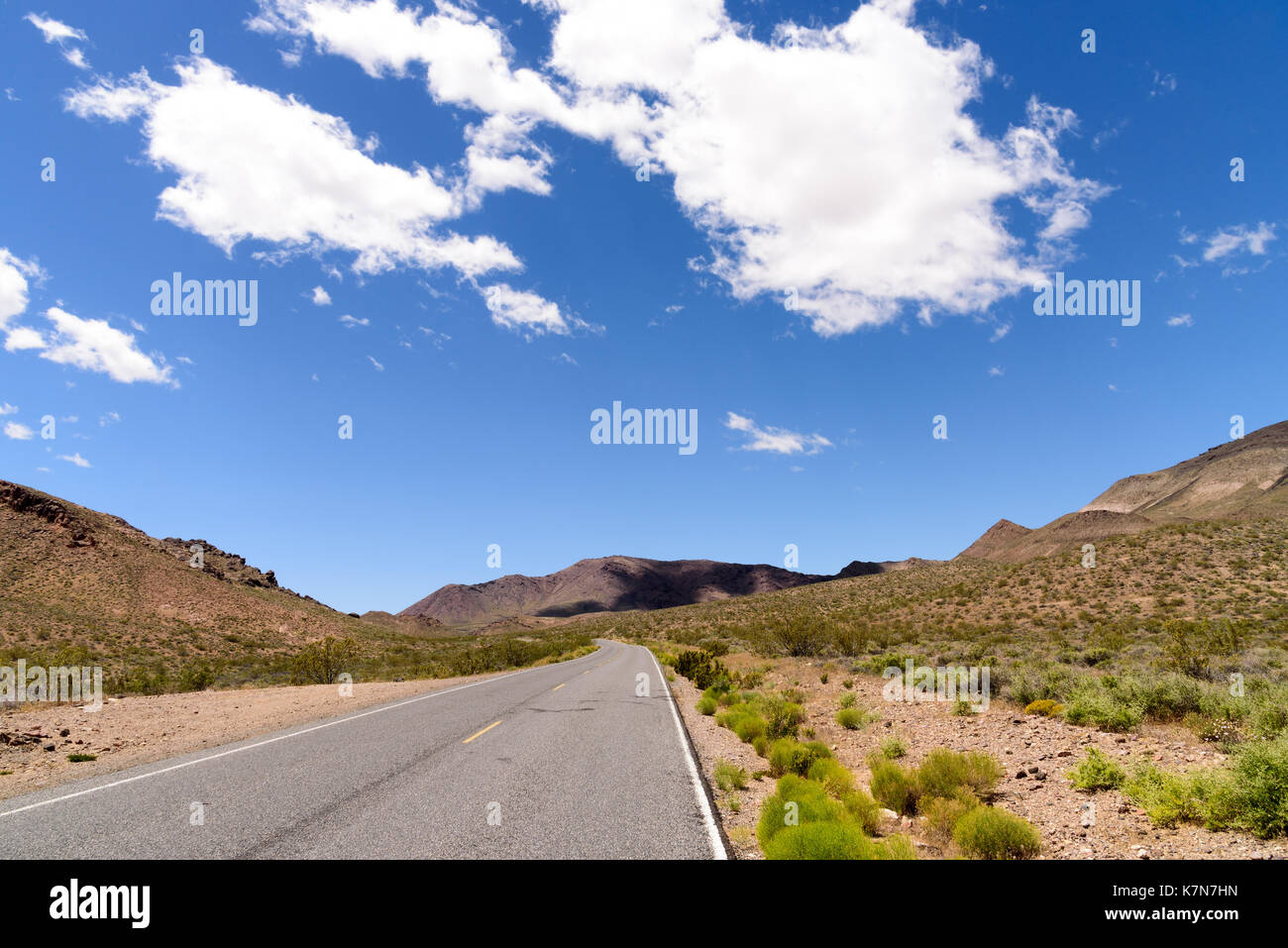 Mojave desert national park time hi-res stock photography and images ...