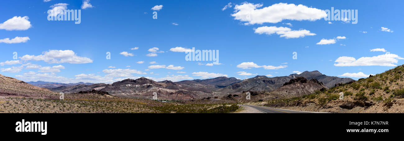 Clear Desert Day Stock Photo - Alamy