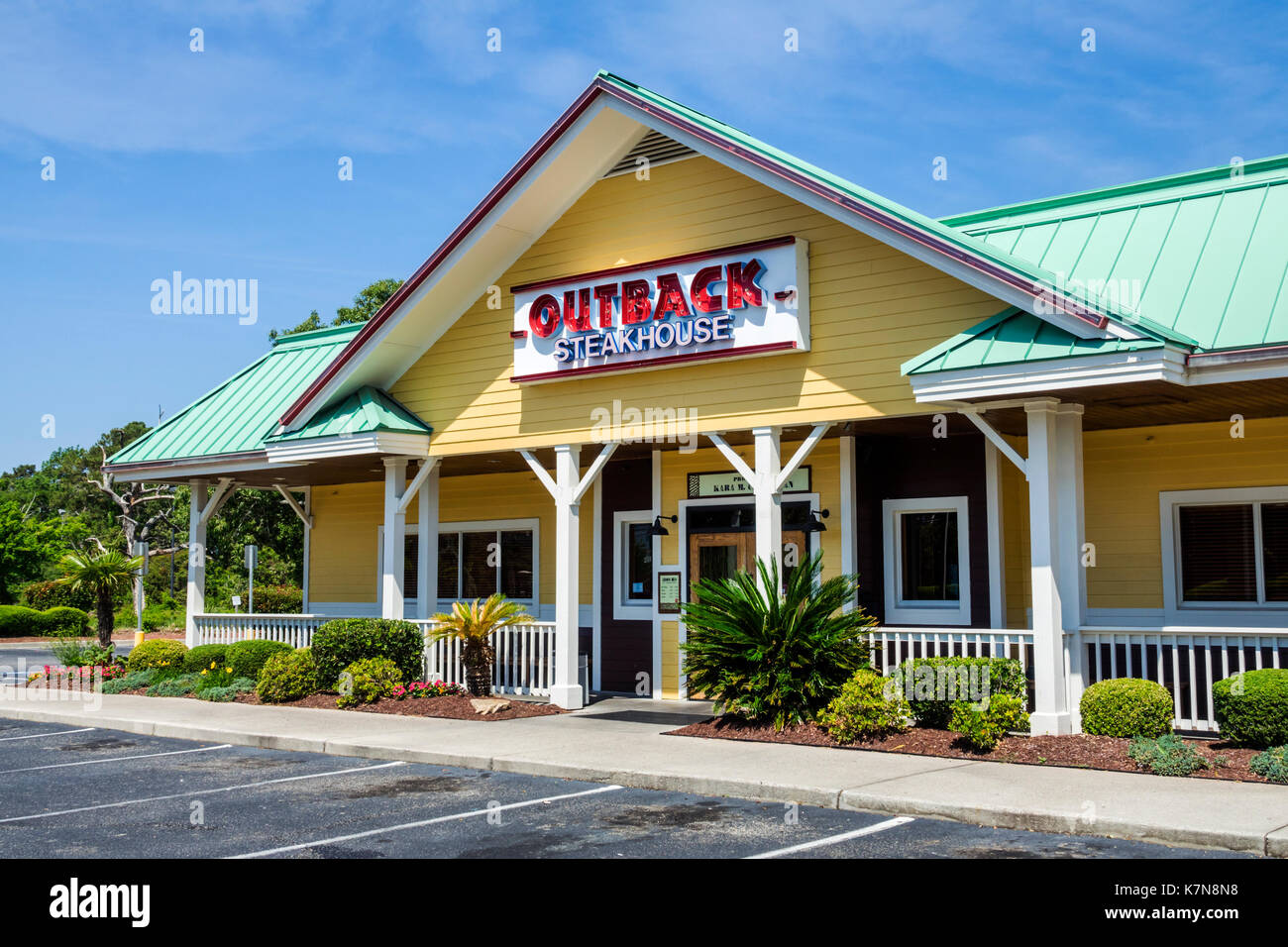 Outback Steakhouse High Resolution Stock Photography and Images - Alamy