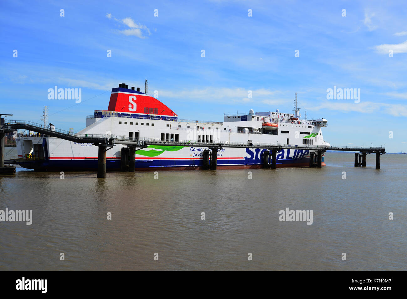 United Kingdom, Merseyside, Birkenhead, Belfast Ferry Terminal, Stena ...