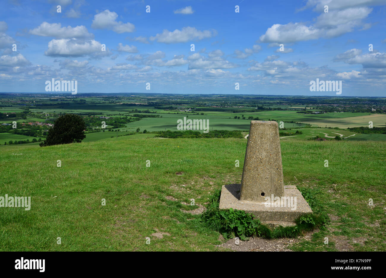Ivinghoe beacon buckinghamshire hi-res stock photography and images - Alamy