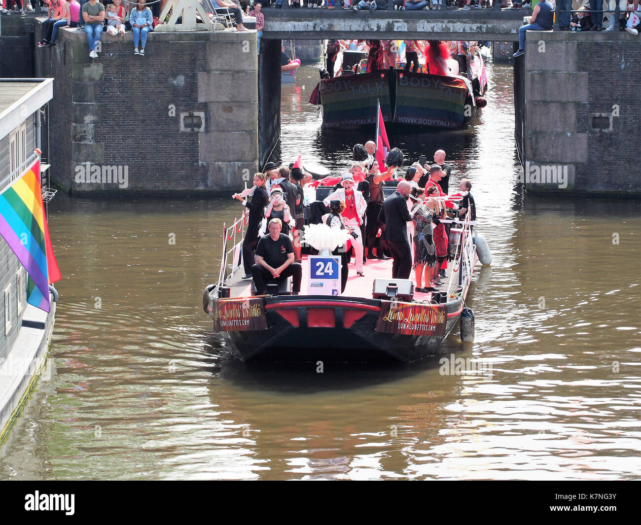 Luna map hi-res stock photography and images - Alamy