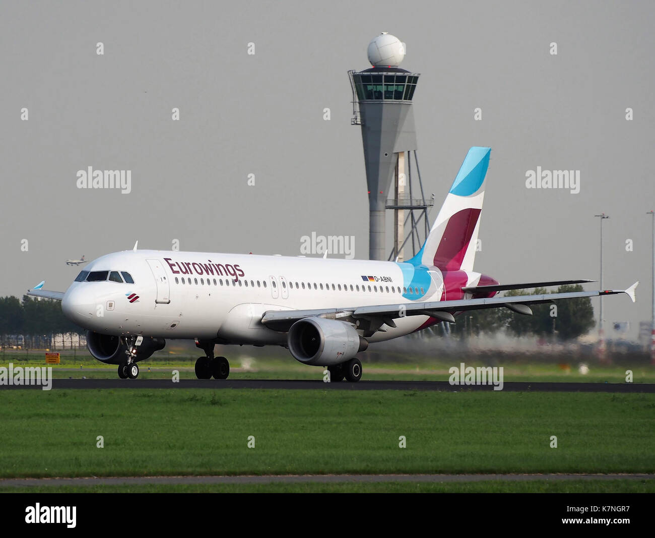 D-ABNI Eurowings Airbus A320-214, takeoff from Schiphol (EHAM-AMS ...