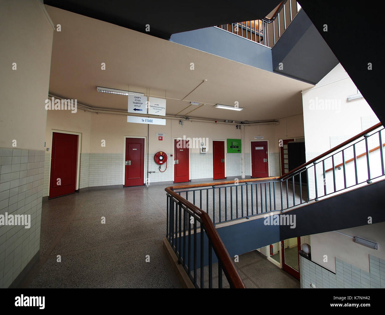 This photograph captures the GG & GD office at Eerste Helmersstraat 17 ...