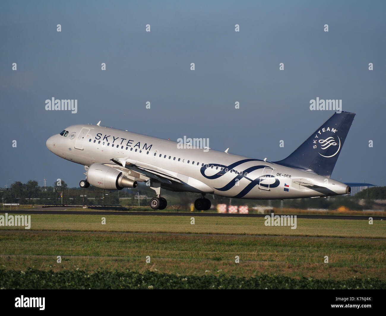 112 aircraft hi-res stock photography and images - Alamy
