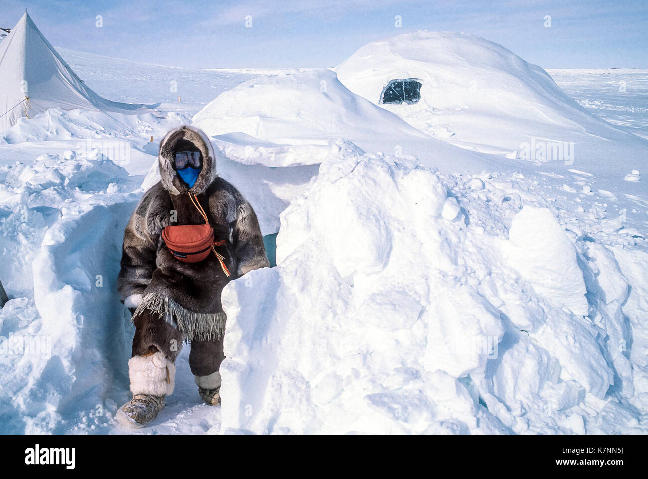 Caribou skin clothing hi-res stock photography and images - Alamy