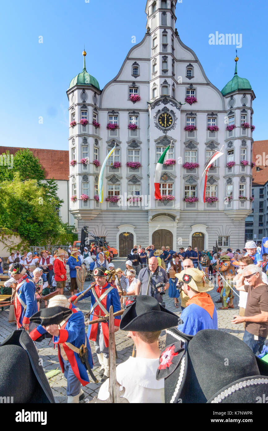 Fischertag (fishers day) in front of Rathaus (Town Hall), City guards ...