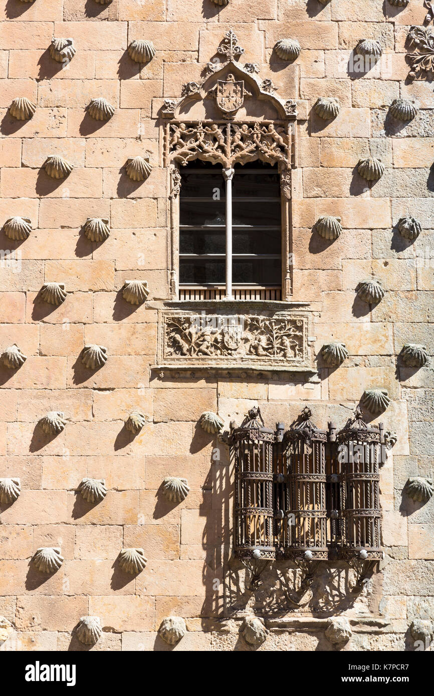 Stone carving of Casa de las Conchas, House of Shells, now public ...