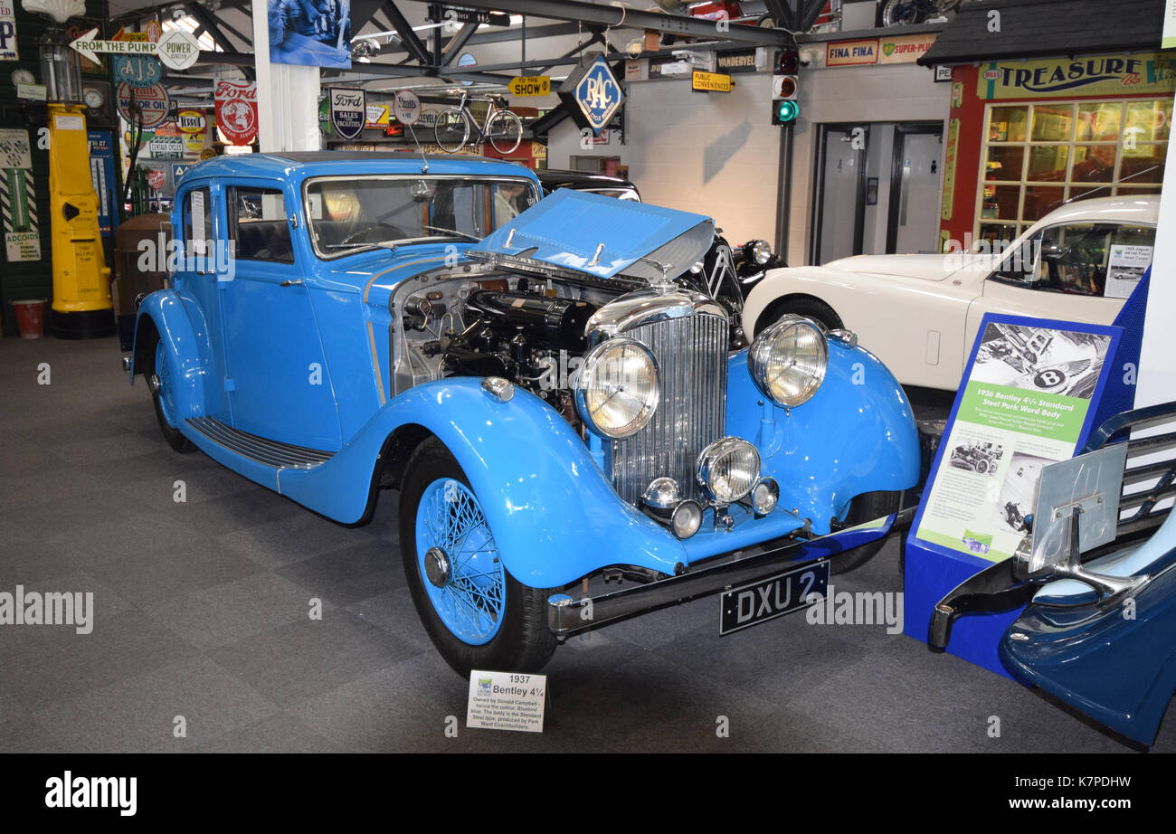 1937 Bentley 4 1/4 (Owned by Donald Campbell) - Lakeland Motor Museum ...