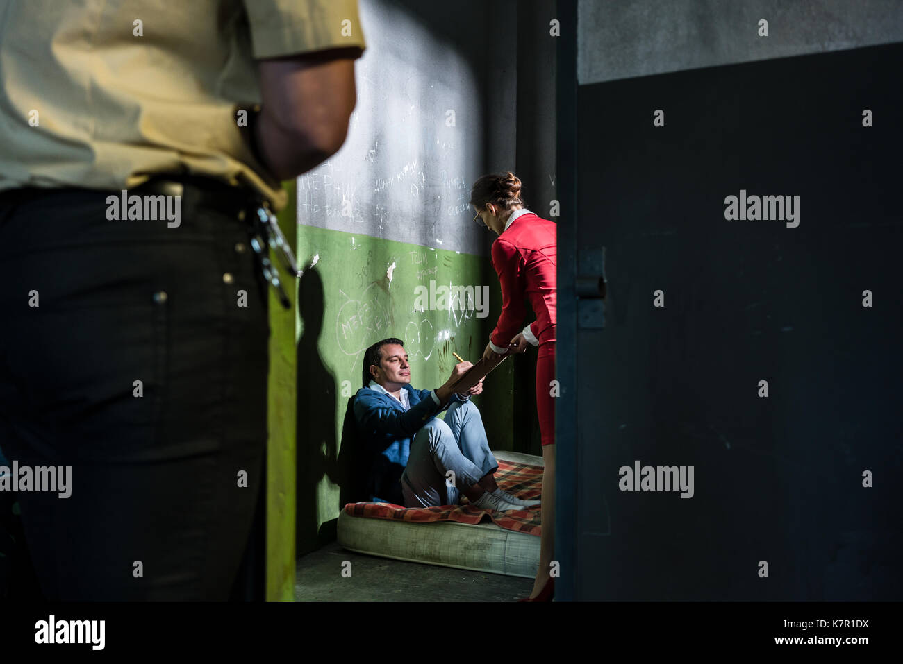 A female prison officer hi-res stock photography and images - Alamy