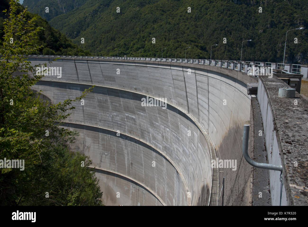 Valvestino lake hi-res stock photography and images - Alamy