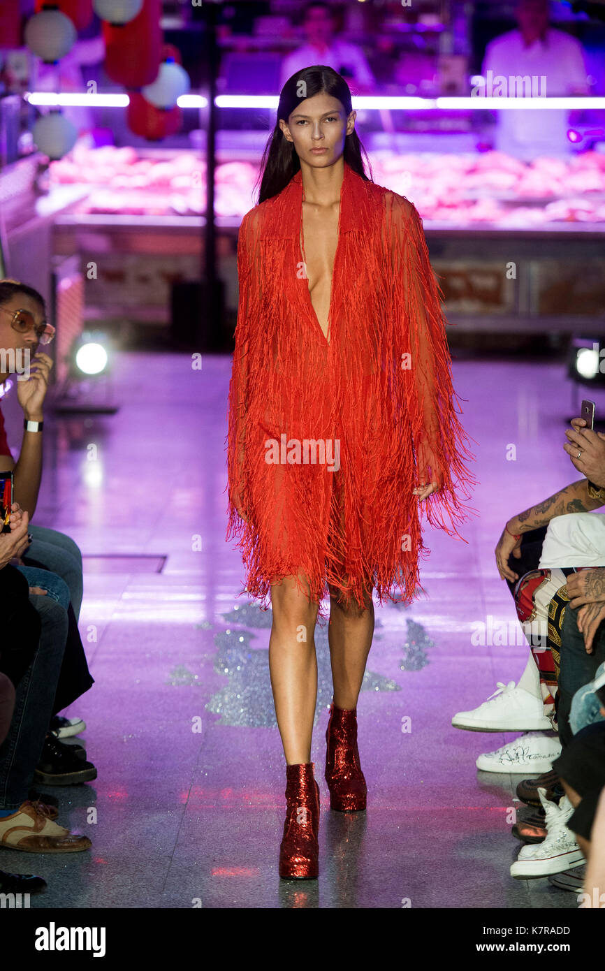 Model wears at collection runway a creation from " Pepa Salazar ...