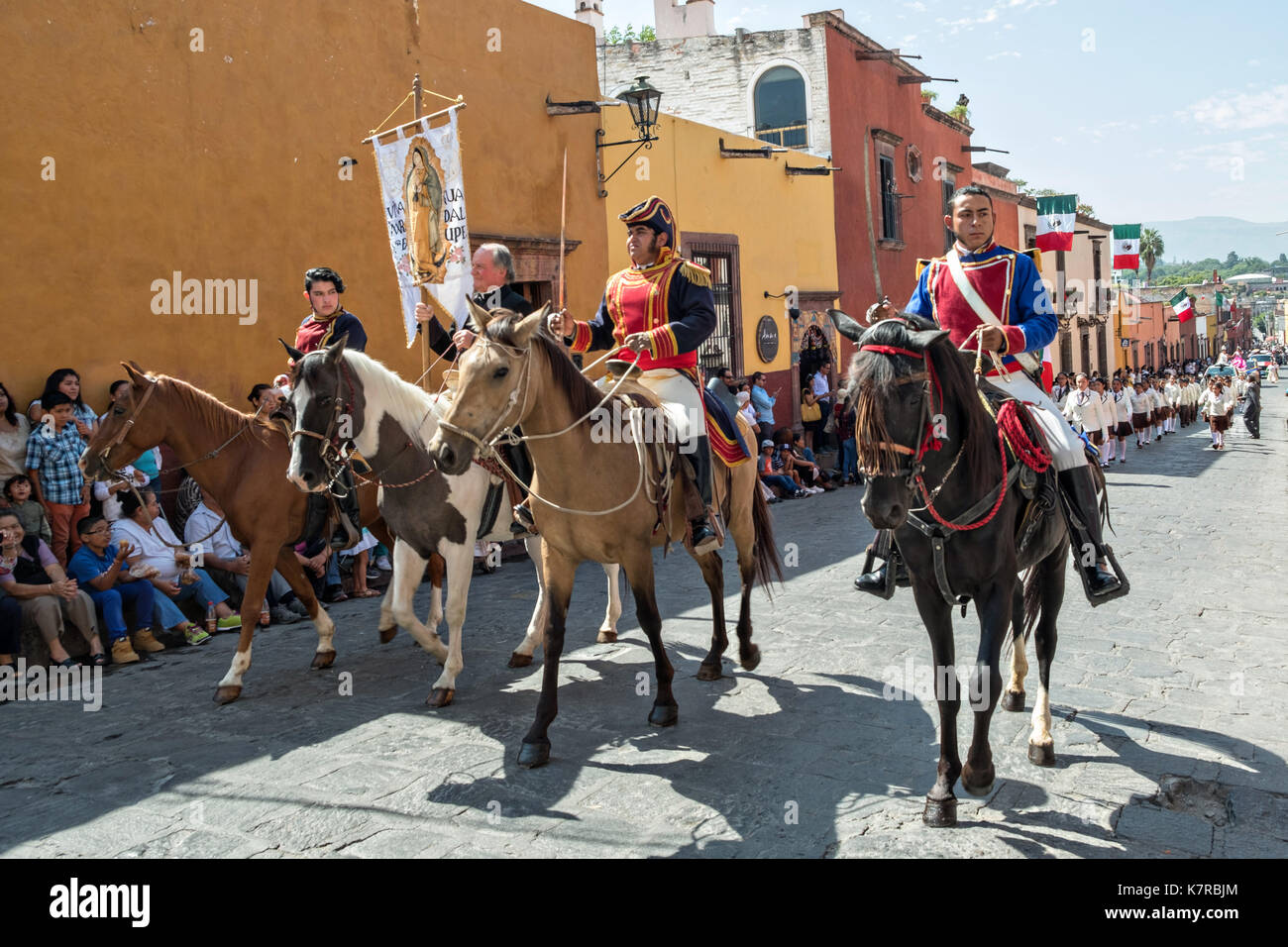 Costumed historic figures re-enact the ride that began the Mexican ...
