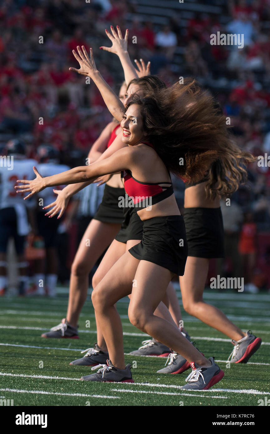 Rutgers scarlet knights dance team hi-res stock photography and images ...