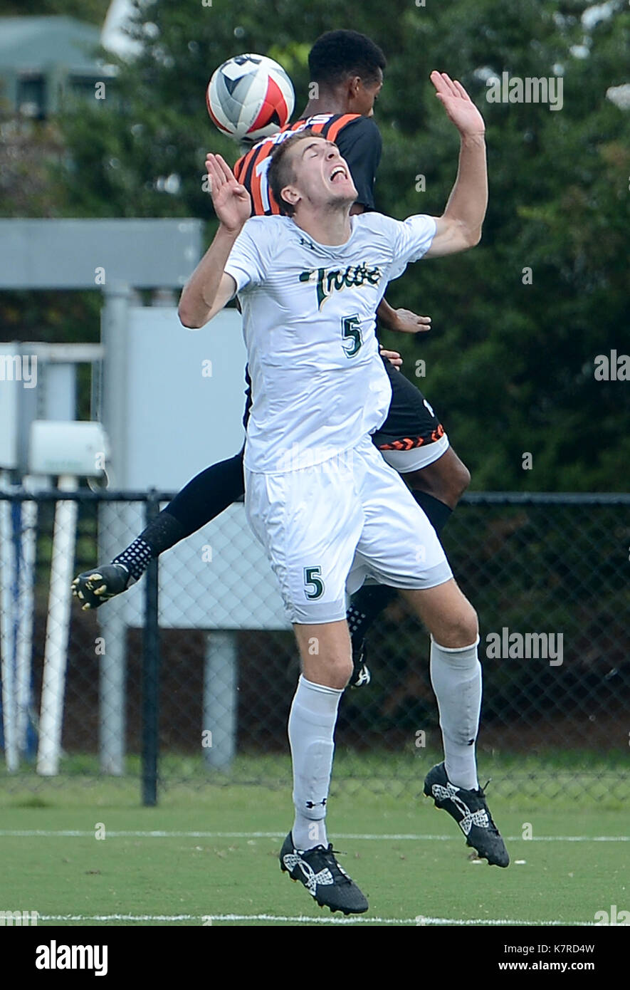 Williamsburg, VA, USA. 16th Sep, 2017. 20170916 - William and Mary ...