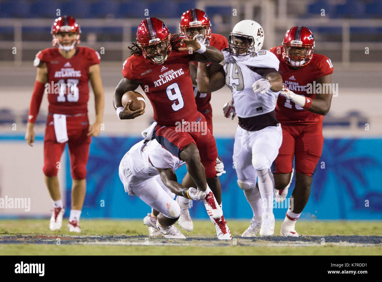 Gregory allen hi-res stock photography and images - Alamy