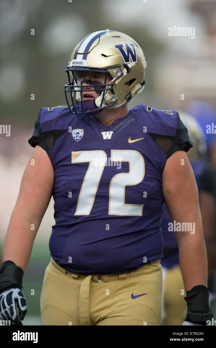 Seattle, WA, USA. 16th Sep, 2017. UW tackle Trey Adams (72) warming up ...