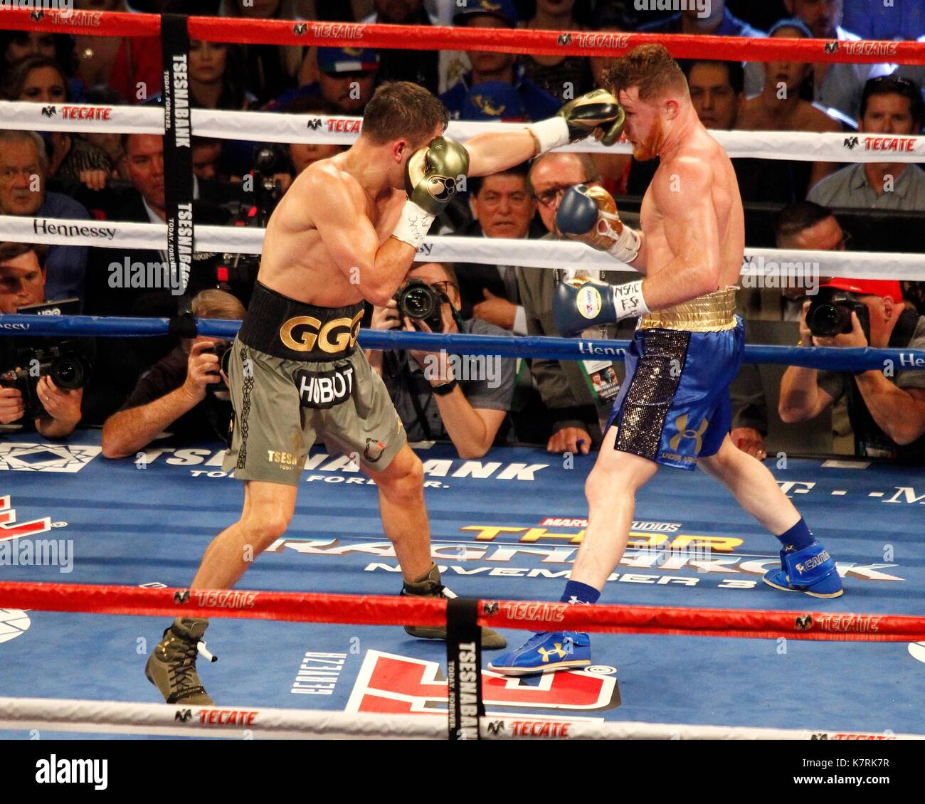Las Vegas, NV, USA. 16th Sep, 2017. Gennady Golovkin and Canelo Alvarez ...