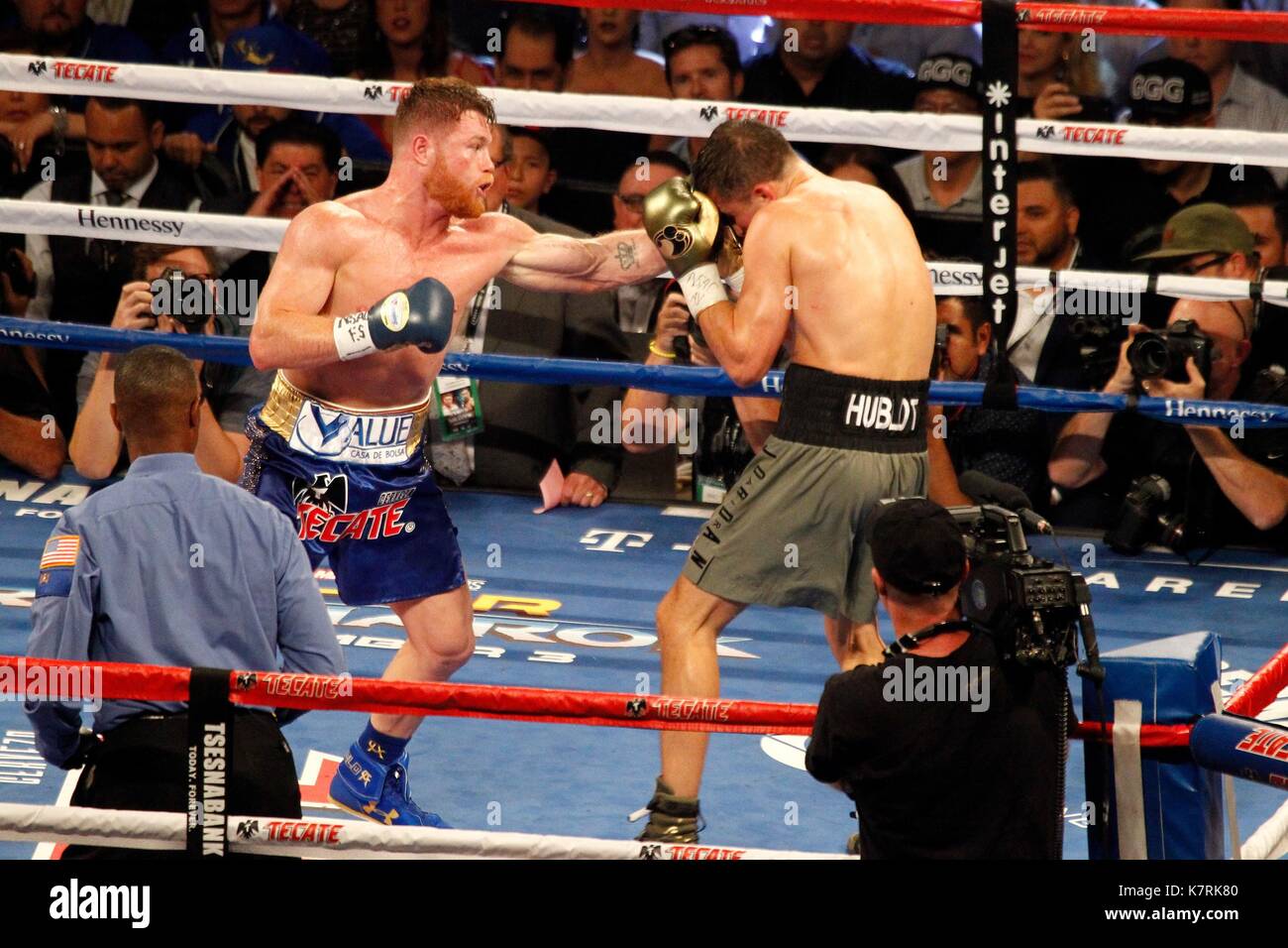 Las Vegas, NV, USA. 16th Sep, 2017. Gennady Golovkin and Canelo Alvarez ...