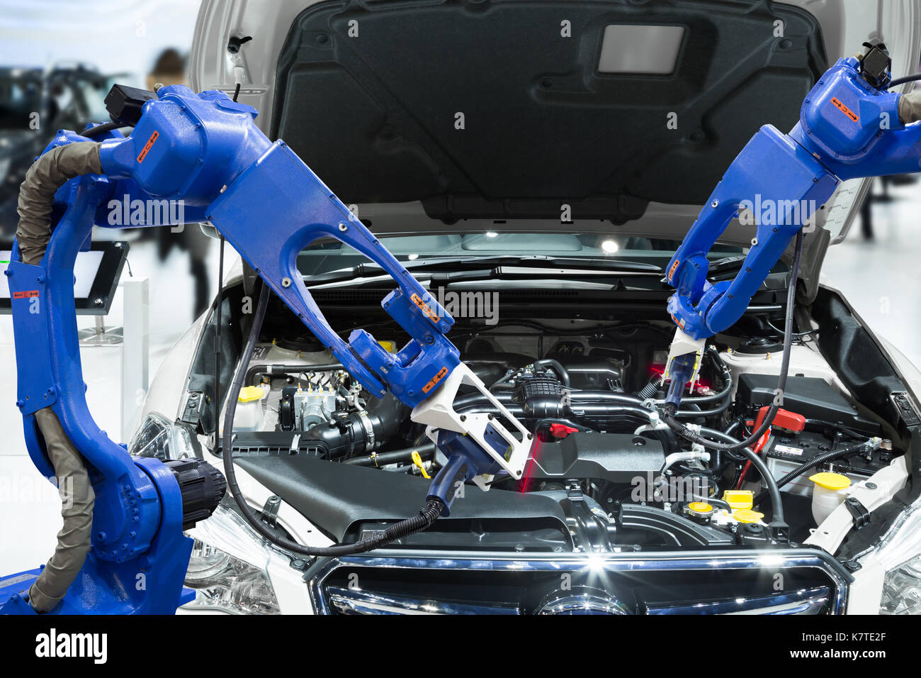 Automated robotic scanning automotive part engine in smart factory ...