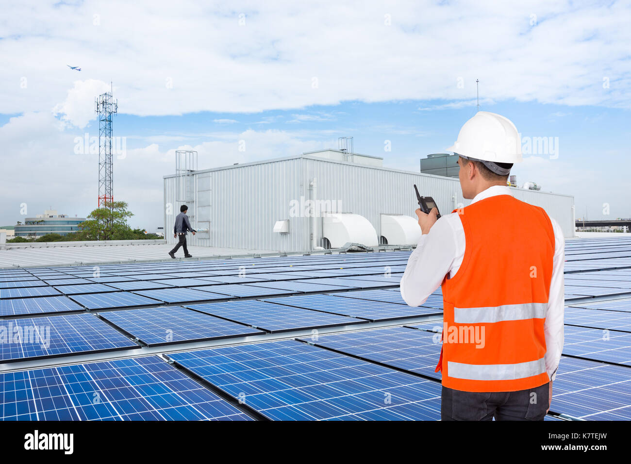 Radio station engineer hi-res stock photography and images - Alamy