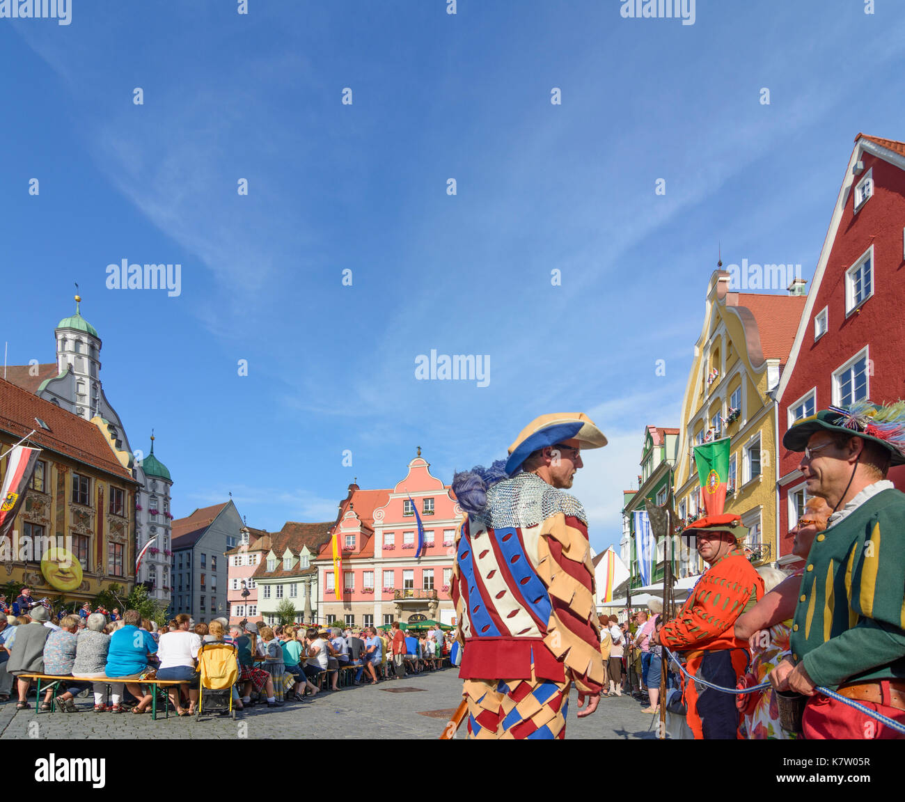 Fischertag (fishers day), parade of City guards in traditional costumes ...