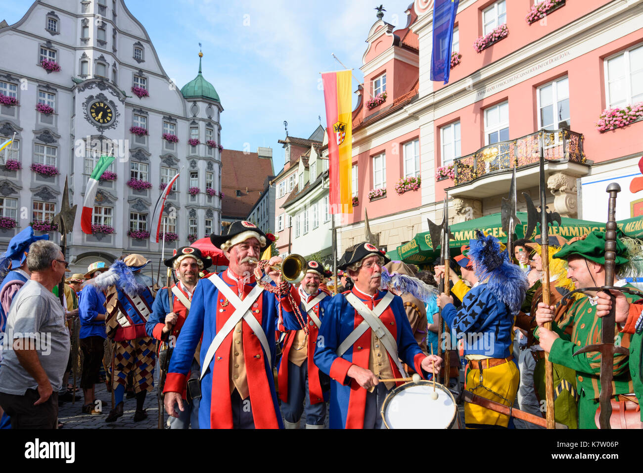 Fischertag (fishers day), parade of City guards in traditional costumes ...