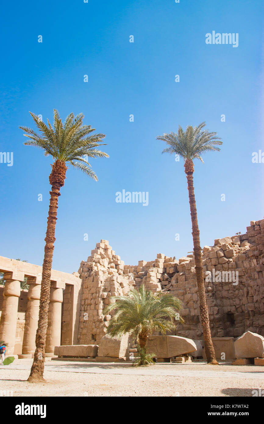 Egypt luxor temple hi-res stock photography and images - Alamy