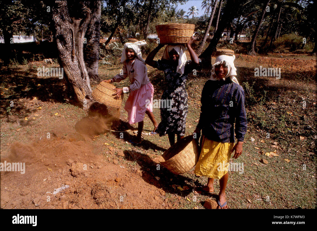 Indian labour labor hi-res stock photography and images - Alamy