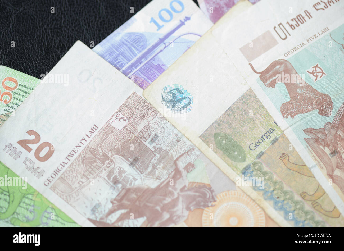 Five lari hi-res stock photography and images - Alamy