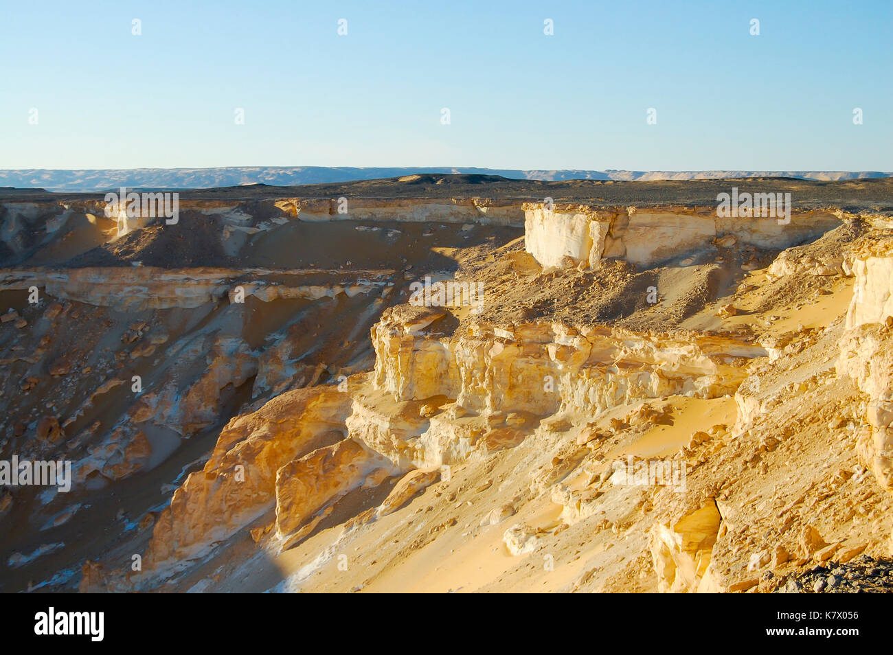 Formation white desert hi-res stock photography and images - Alamy