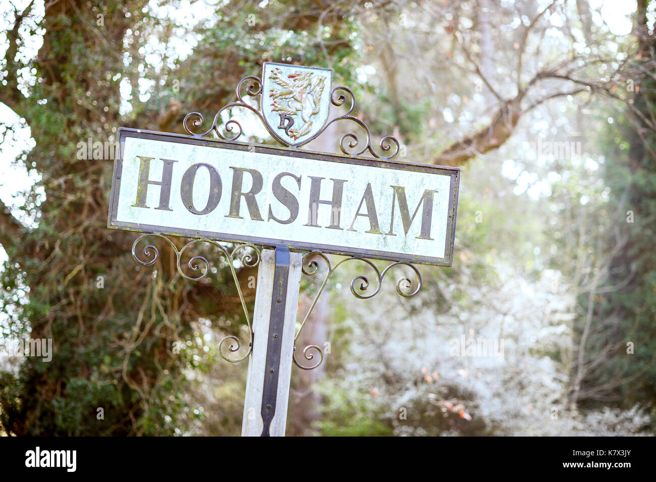 Wooden village signs hi-res stock photography and images - Alamy