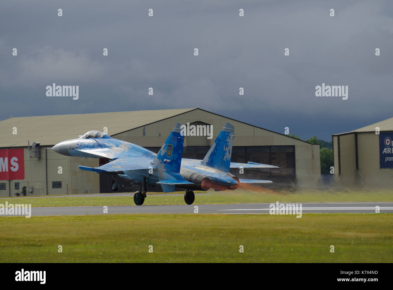 Sukhoi SU 27 Stock Photo - Alamy