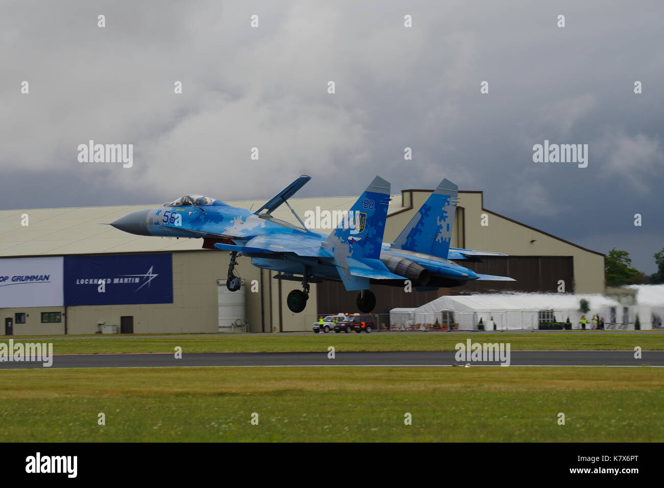 Sukhoi SU 27 Stock Photo - Alamy