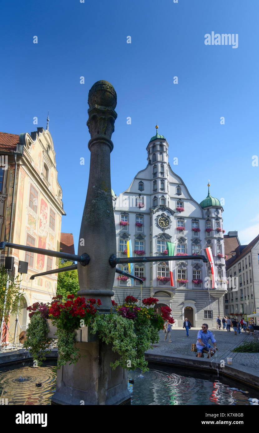fountain in front of Rathaus (Town Hall), Memmingen, Schwaben, Swabia ...