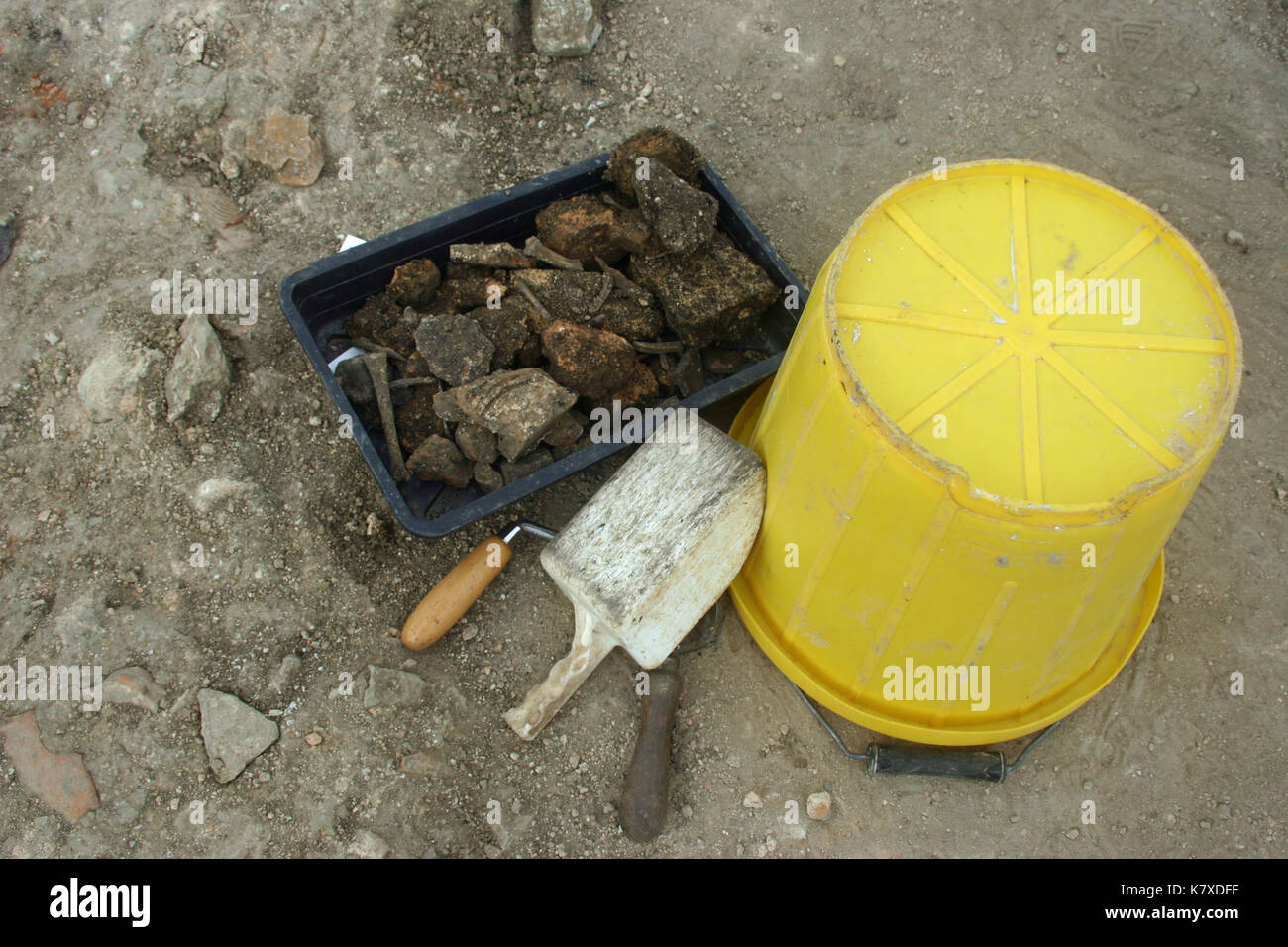 Archaeology tools hi-res stock photography and images - Alamy