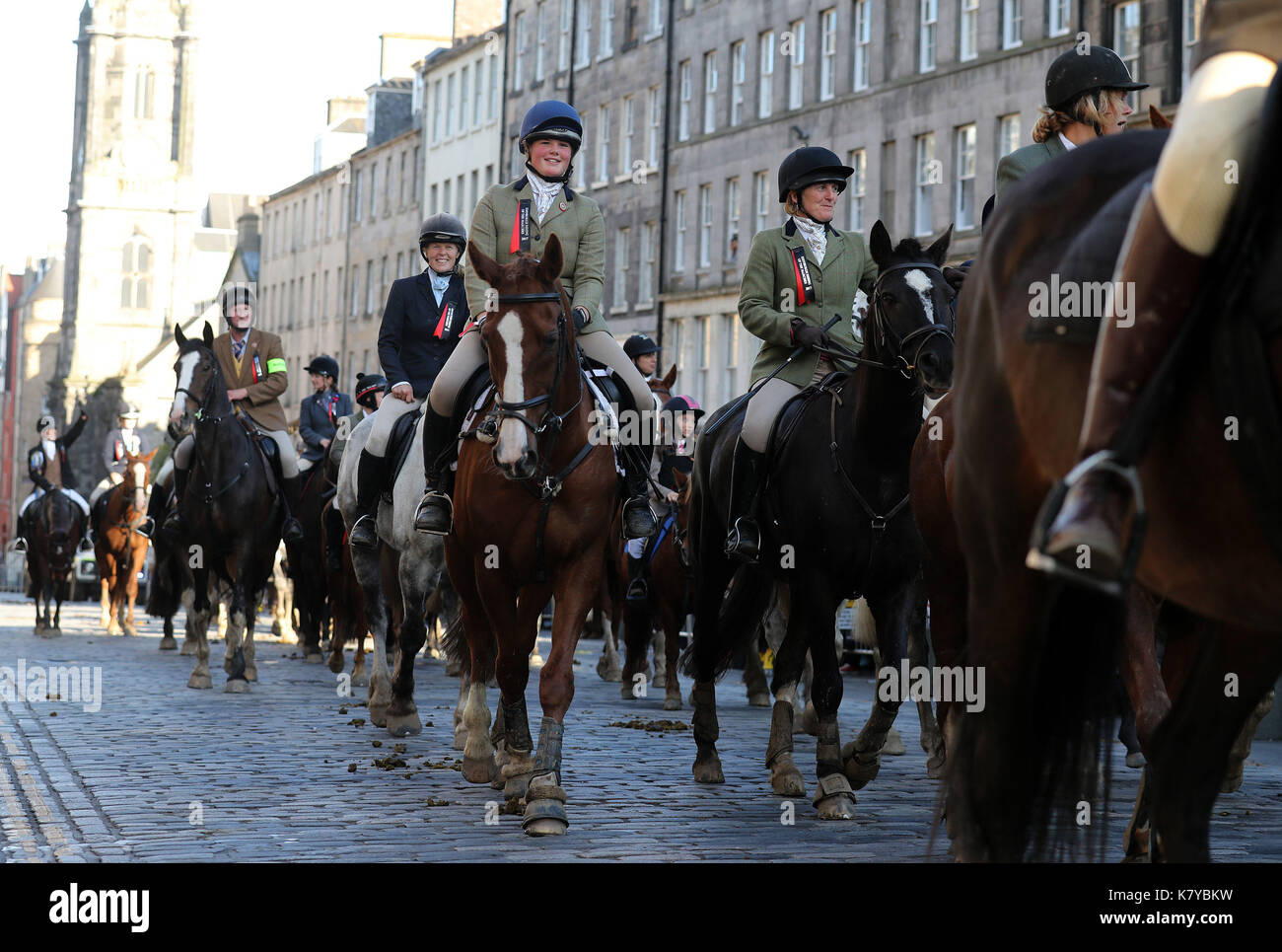 Hundreds of horses and their riders form a cavalcade on Edinburgh's ...