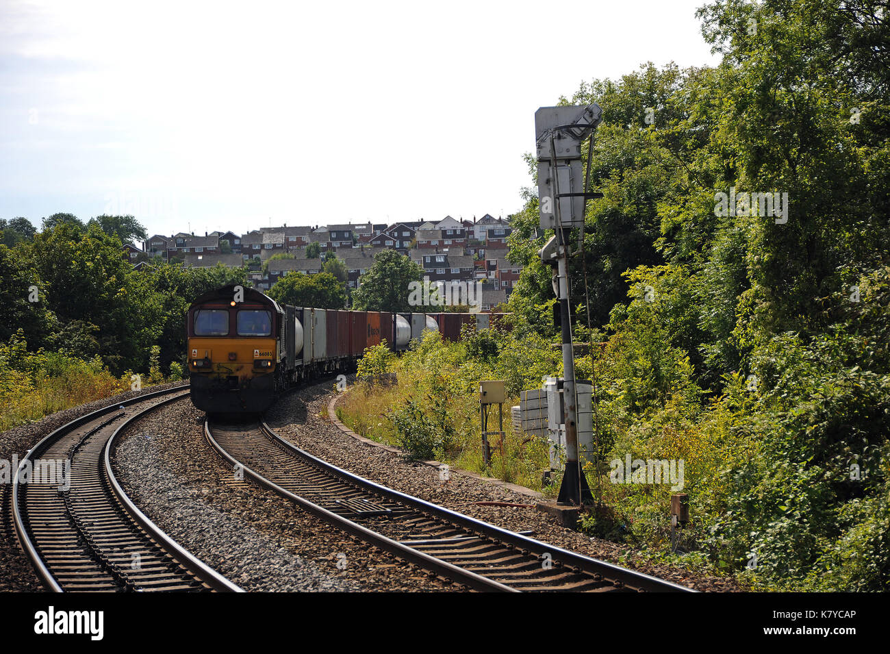 "66083" passing through Cogan Station with a Barry Docks - Alexandra ...