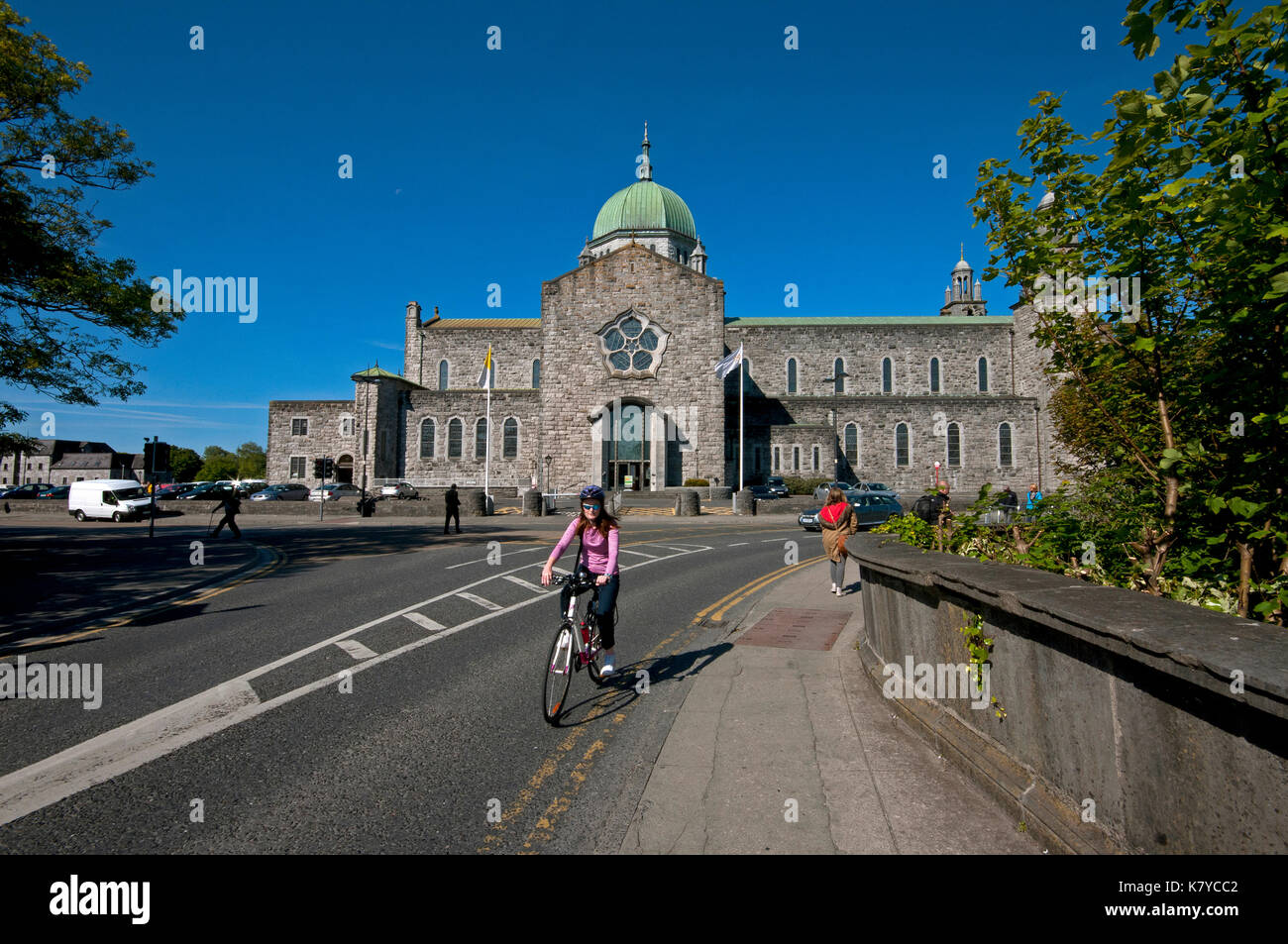 Weir bridge hi-res stock photography and images - Alamy